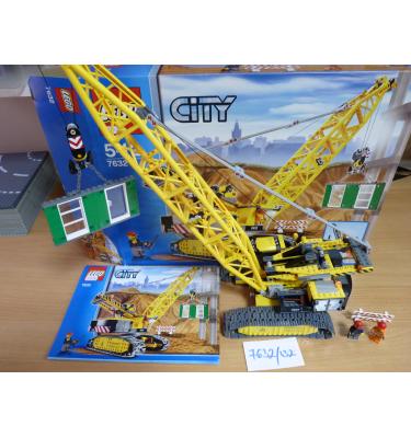 LEGO Lánctalpas daru - Kockafalu